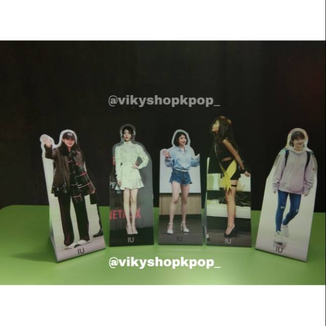 Jual IU standee character paper art! | Shopee Indonesia