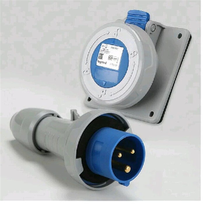 Jual Set Socket Panel Mounting + Plug Mounting 3P IP67 16A 220V Legrand ...