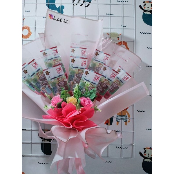 Jual kerangka buket uang money wisuda birthday Indonesia|Shopee Indonesia