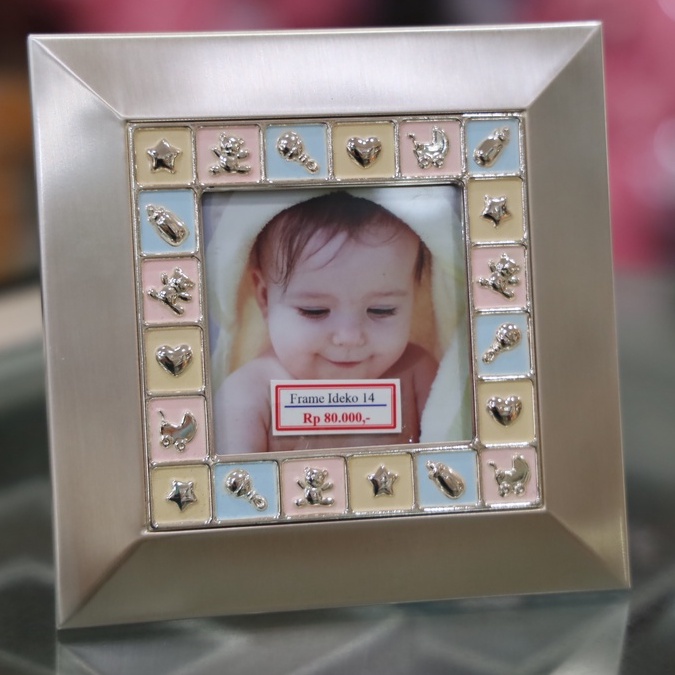 Jual Frame Bingkai Relief Baby Toys Sillver Metalic 7x7cm | Shopee ...