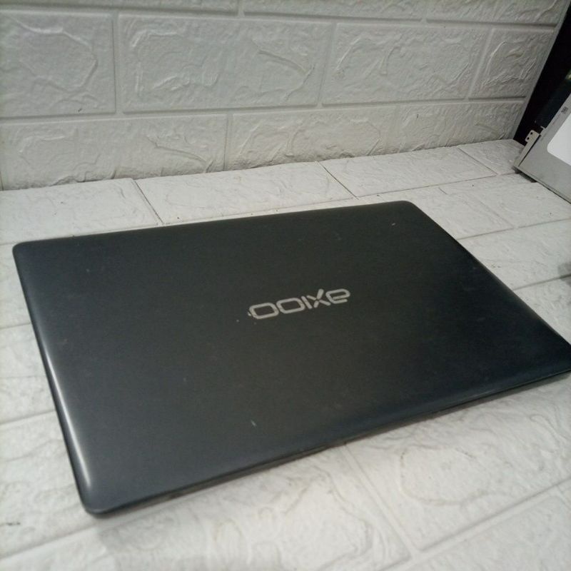 Jual casing laptop axioo mybook 14+ / p401 utuh berikut engsel murah ...