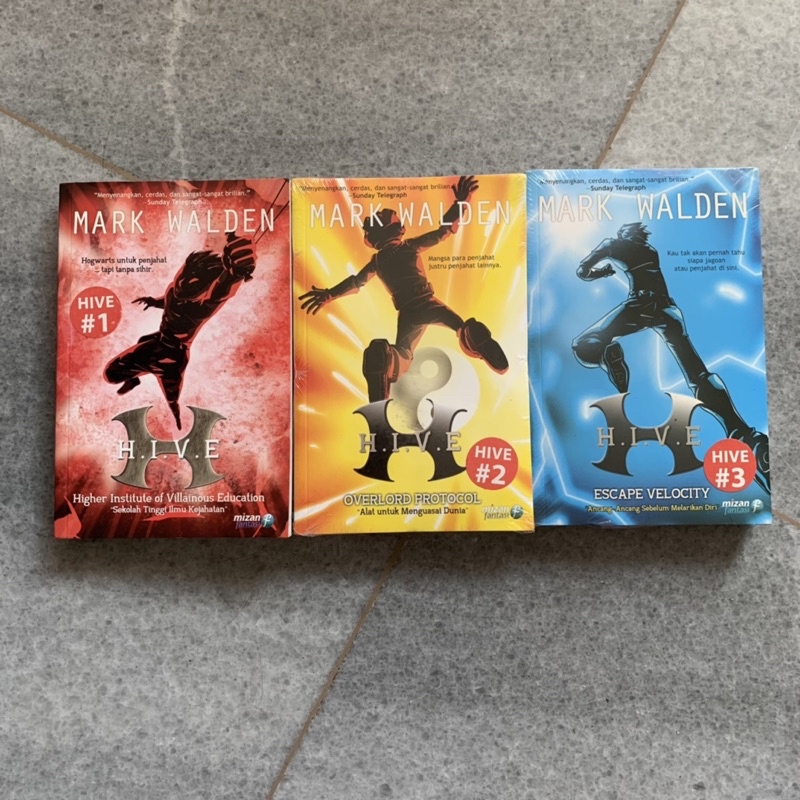 Jual Buku Original H.I.V.E HIVE series 2 dan 3 Mark Walden Bahasa ...