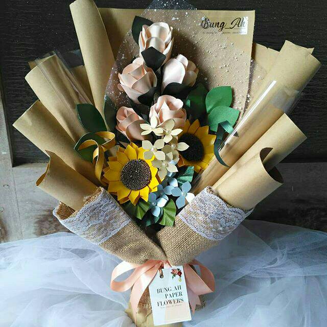 Jual Bung_Ah Femme Series (buket bunga wisuda/ buket bunga kertas ...