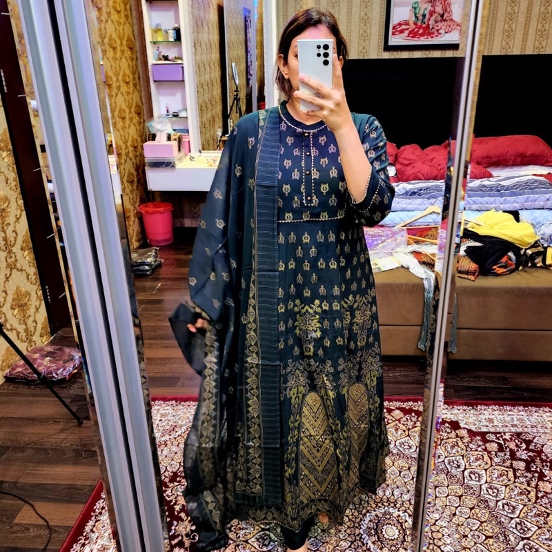 Jual KAIN SARI INDIA,KAIN SARI,SAREE INDIA,SALWAR,KURTY,BAJU INDIA ...