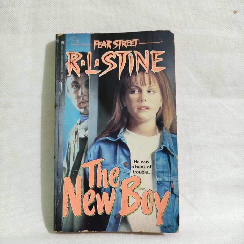 Jual Novel fear street R.L.Stine - The new boy (english version ... Jual Novel fear street R.L.Stine - The new boy (english version ...
