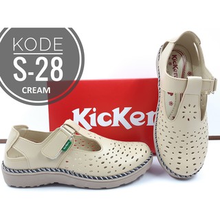 Jual Sepatu Wanita Merk Kickers Slip On Kode S-28 | Shopee Indonesia