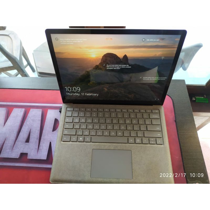 Jual Microsoft Surface Laptop Core i7 RAM 8GB SSD 256GB | Shopee Indonesia