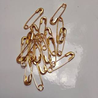 Jual Peniti Kecil Warna Kuning Emas 50 pcs / Safety Pins / Accesories ...