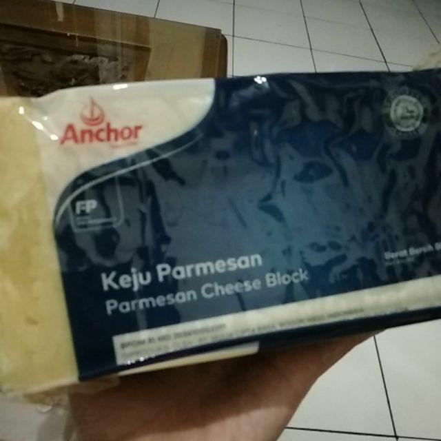 Keju Parmesan / anchor parmesan cheese 800gr | Shopee Indonesia