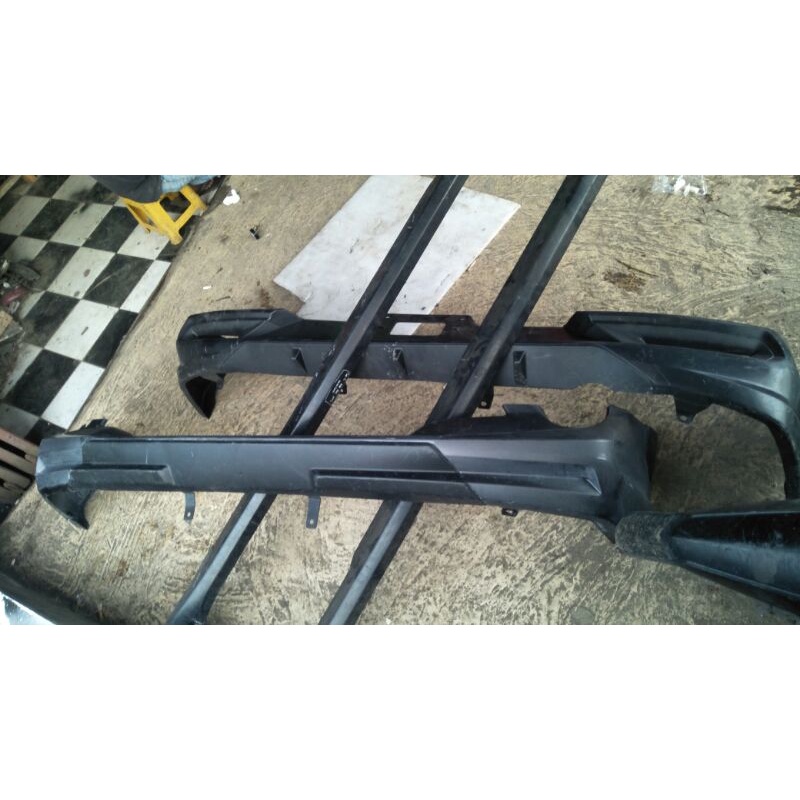 Jual bodykit toyota raize GR sport original depan belakang dan sidekick ...