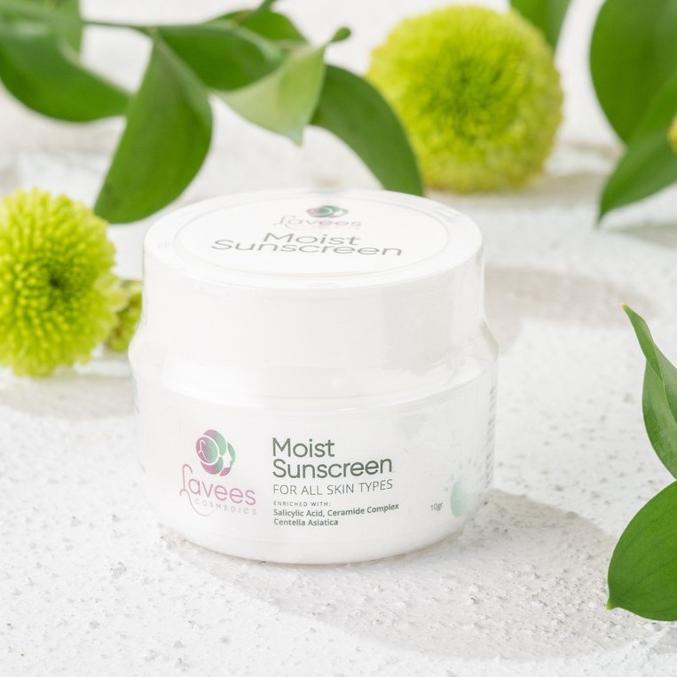 Jual Lavees Cosmedics - Moist Sunscreen [For All Skin Type] | Shopee ...
