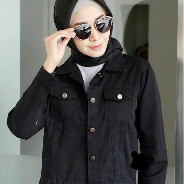 Jual Jaket jeans denim black wanita oversize jaket jeans denim hitam x ...