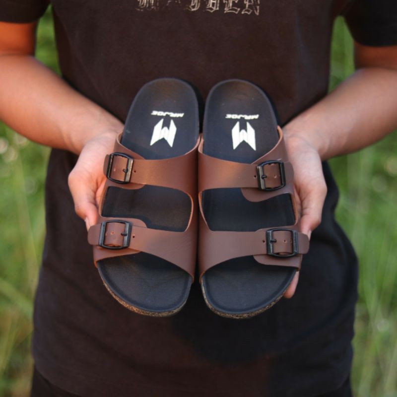 Jual Sandal Pria Dewasa Kulit Asli || Sendal Orang Tua Lansia Lebaran ...