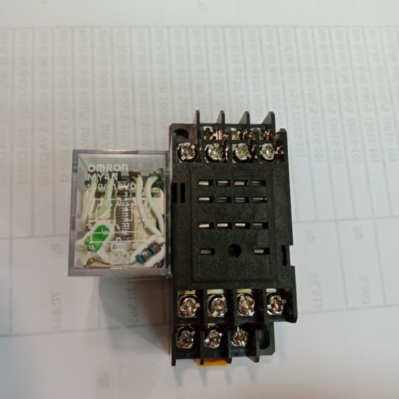 relay MY4N 100/110 VDC omron + socket | Shopee Indonesia