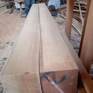 Jual Kayu Balok Bangkirai Red Balau. Ukuran 18x18x400cm dan 20x20x400cm ...