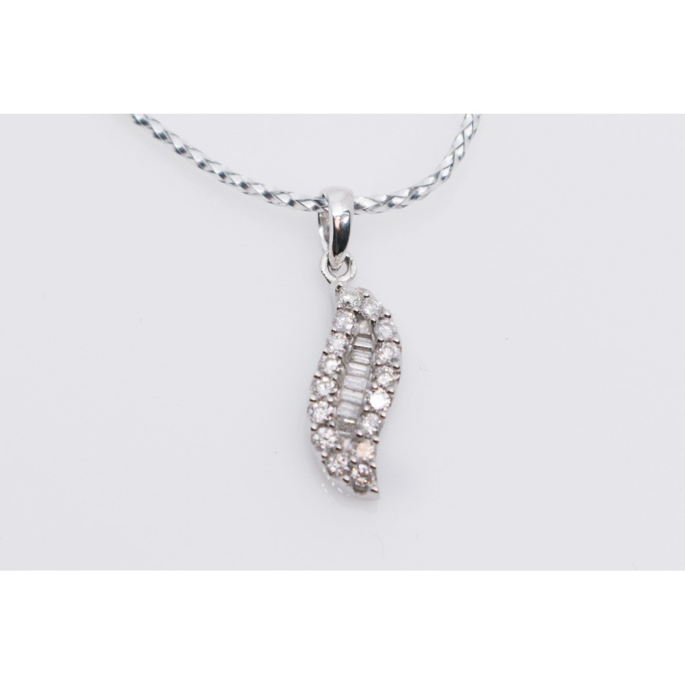 Jual Minis Diamond liontin/liontin emas berlian sertifikat | Shopee ...