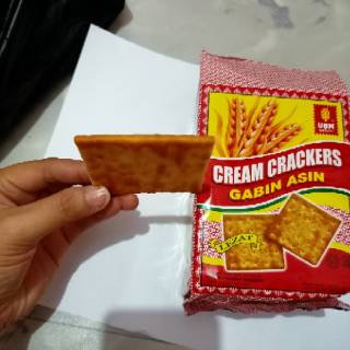 Jual CREAM CRACKERS GABIN ASIN / Biskuit / Biscuit Malaysia / Roti ...