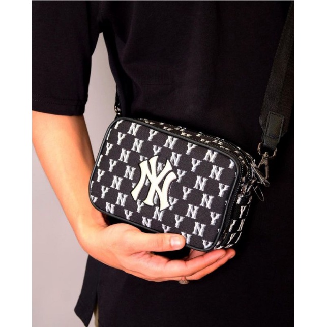 Jual MLB NY Monogram Crossbag Black | Shopee Indonesia