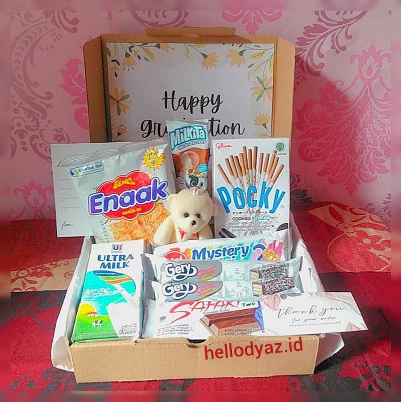 Jual HAMPERS SNACK PUTIH / GIFT BOX / SNACK BOX PUTIH KADO WISUDA ...