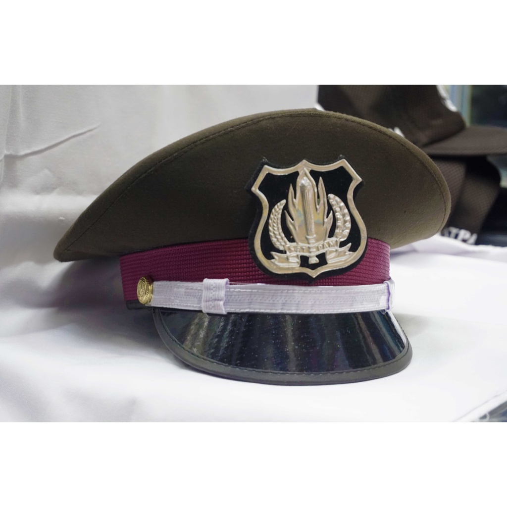 Jual TOPI PET SATPAM SECURITY WARNA COKLAT LIST PUTIH/ TOPI PDH ...