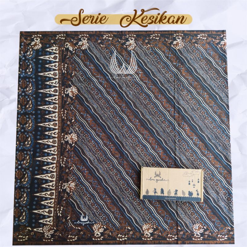 Jual Sarung Batik LarGurda Serie Kesikan (Motif Sulur Miring) | Shopee ...