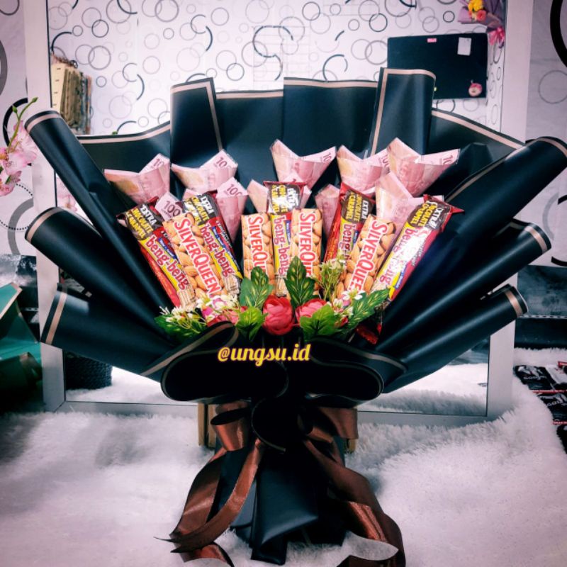 Jual money bouqeut + snack, bouqeut lamaran wisuda sempro gift ultah ...