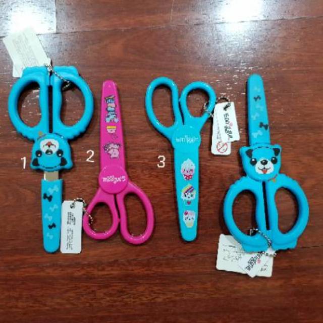 SMIGGLE HA HA CASE SCISSORS GUNTING SMIGGLE | Shopee Indonesia