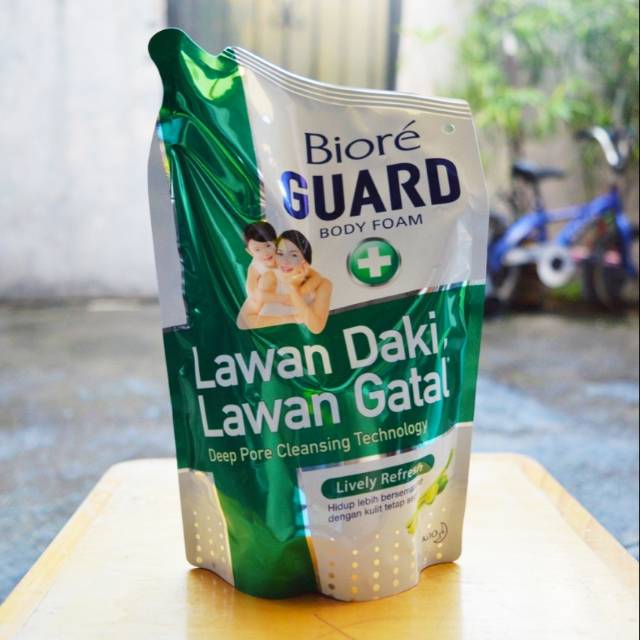 Jual Biore GUARD Body Foam Lively Fresh 450ml | Shopee Indonesia