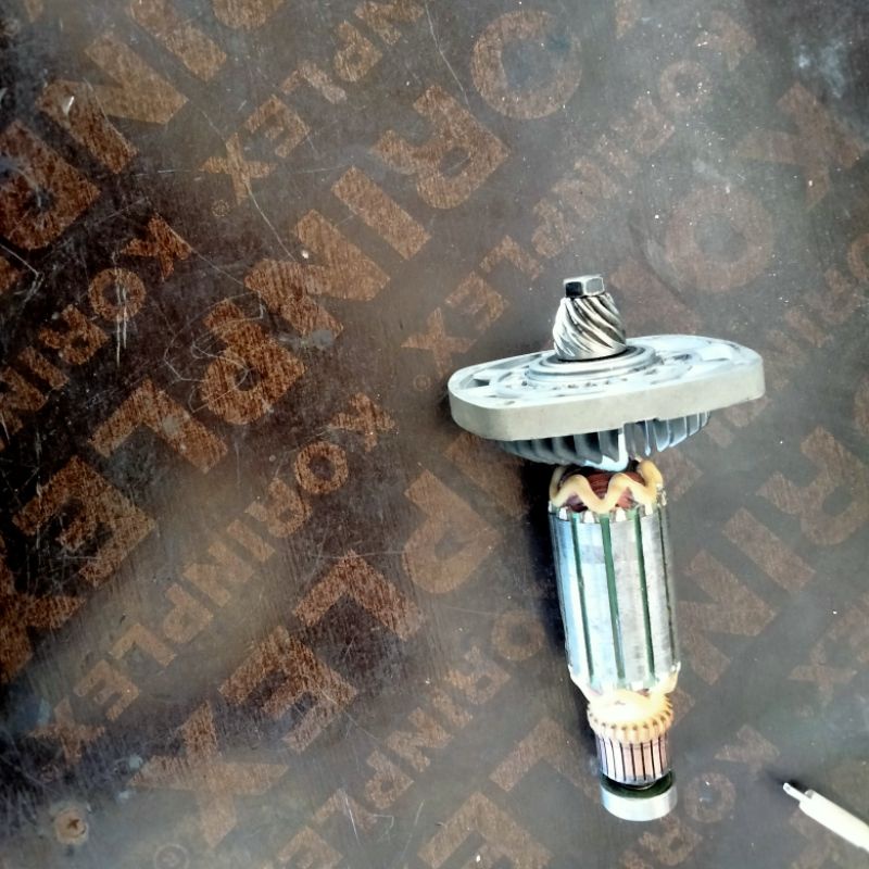 Jual angker gerinda makita 9553B | Shopee Indonesia