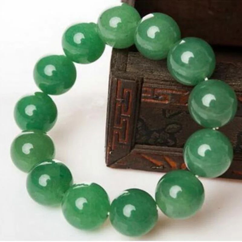 Jual NATURAL BATU JADEITE JADE GIOK HIJAU MUDA ORIGINAL BATU ALAM ...