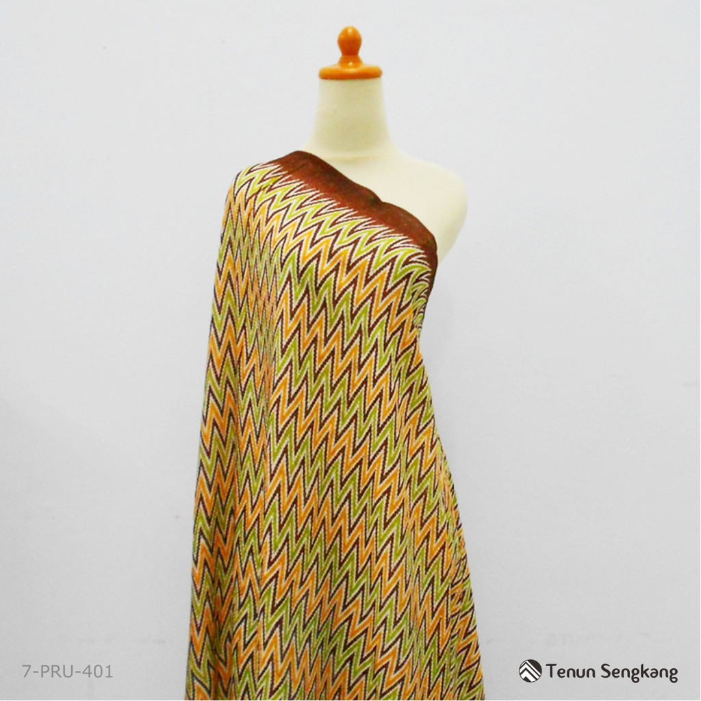 Jual Kain Tenun Dobby Batik Bugis Makassar Cokelat - Tenun Sengkang PRU ...