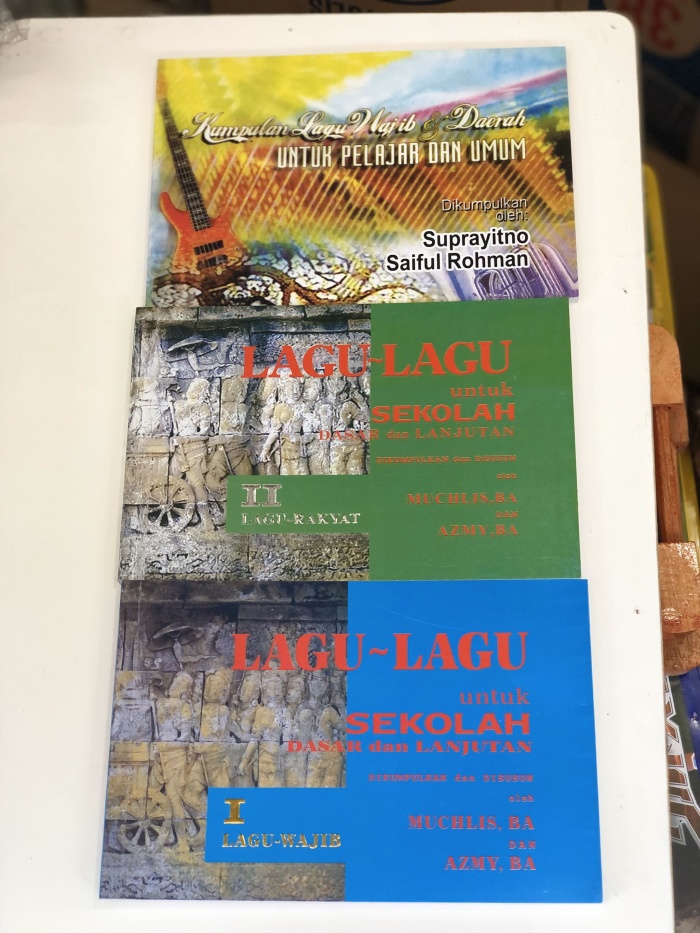 Jual BUKU LAGU WAJIB & LAGU RAKYAT | Shopee Indonesia