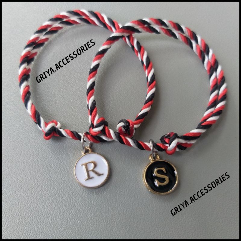 Jual Gelang Inisial Huruf Epoxy Model Tali Ulir Motif Tridatu | Shopee ...