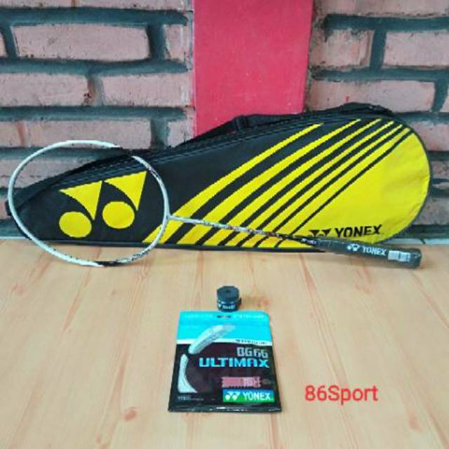 Jual YONEX CARBONEX 8000N | Shopee Indonesia