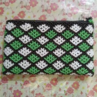 Jual Dompet manik besar motif dayak kalimantan khas banjar/oleh oleh ...