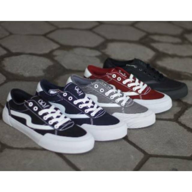 Jual SEPATU PATROBAS IVAN ORIGINAL TERMURAH Indonesia|Shopee Indonesia