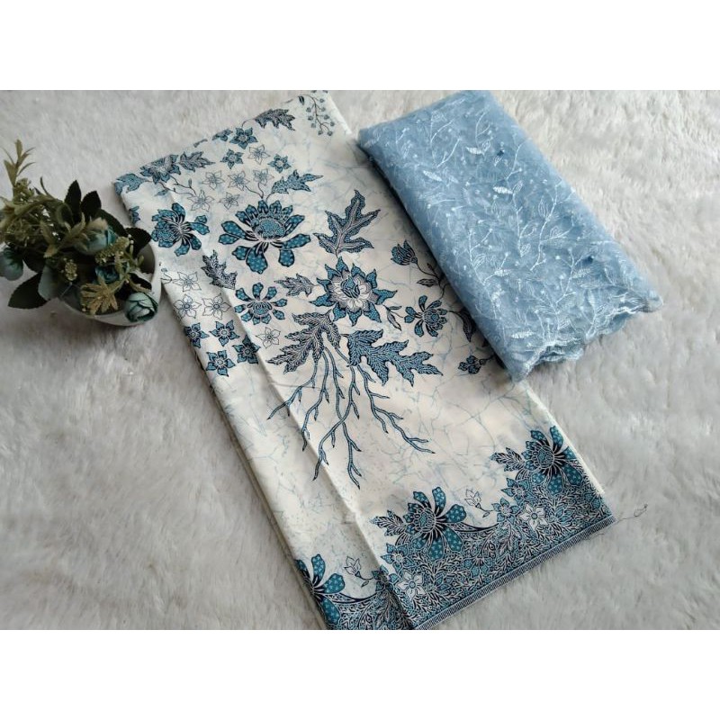 Jual Batik Pekalongan halus jarik kebaya batik mix tulle ice blue ...