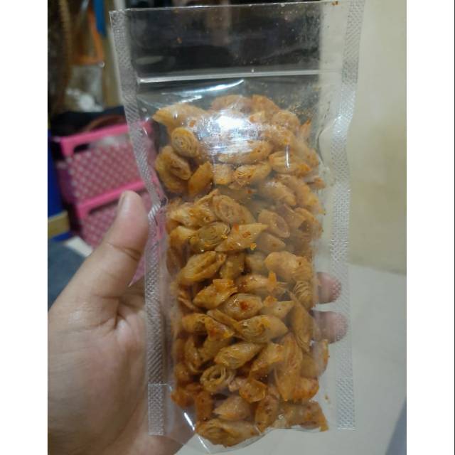 Jual Cemilan Kulpi /Lumring (lumpia kering) 100gram | Shopee Indonesia