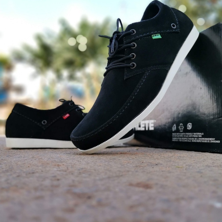 Jual Sepatu Pria Sneakers Hitam Sepatu Pria Casual Sepatu pria Dewasa ...
