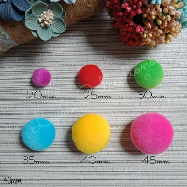 Pom Pom Handmade 40mm | Shopee Indonesia