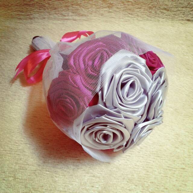 Jual Bunga Pita Satin Model Bulat Melingkar isi 10 | Shopee Indonesia