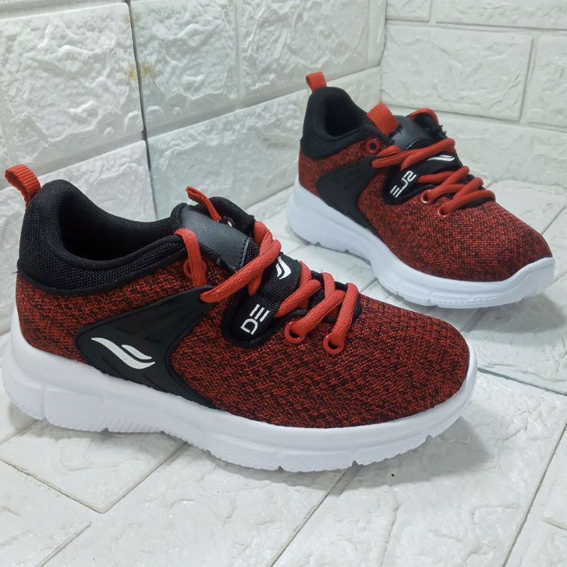 Jual SEPATU SPORTS ANAK DESLE ,ANDRECARARO JR SIZ 100% ORIGINAL ...