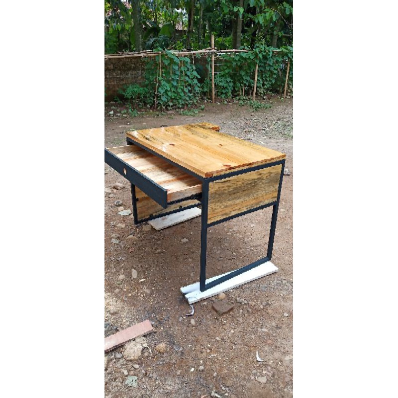 Jual Meja Kantor Industrial / Meja Kerja Industrial Indonesia|Shopee ...