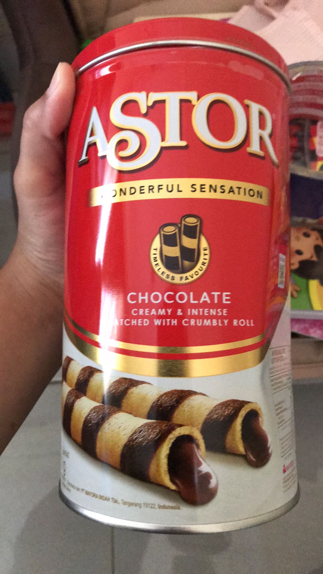 Astor Double Chocolate Wafer Roll Stick Kaleng 330 Gram Kue Lebaran ...