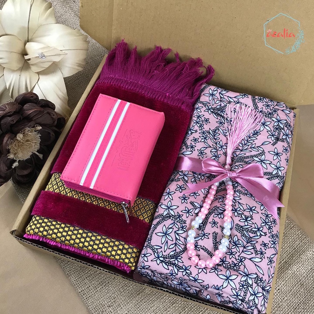 Jual Hampers Kado Cewek Special Pink Series Kado Ulang Tahun Kado ...