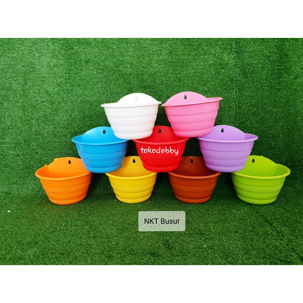Jual Pot Tanaman Plastik Gantung Tempel NKT Busur Warna Warni | Shopee ...