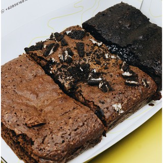 Jual Fudgy Bro Mixed Box Bronie | Shopee Indonesia