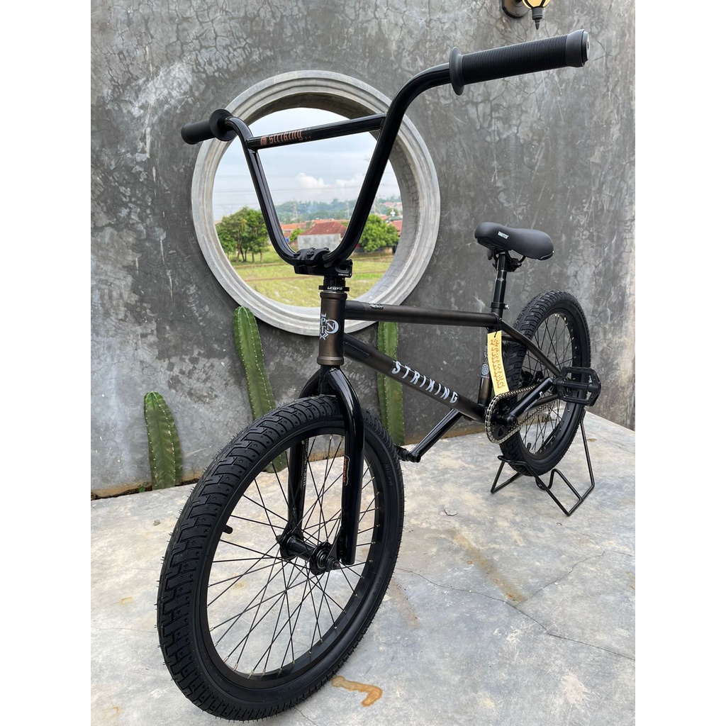 Jual SEPEDA BMX PRO BMX FULLBIKE CRYPTON 20 INCH | Shopee Indonesia