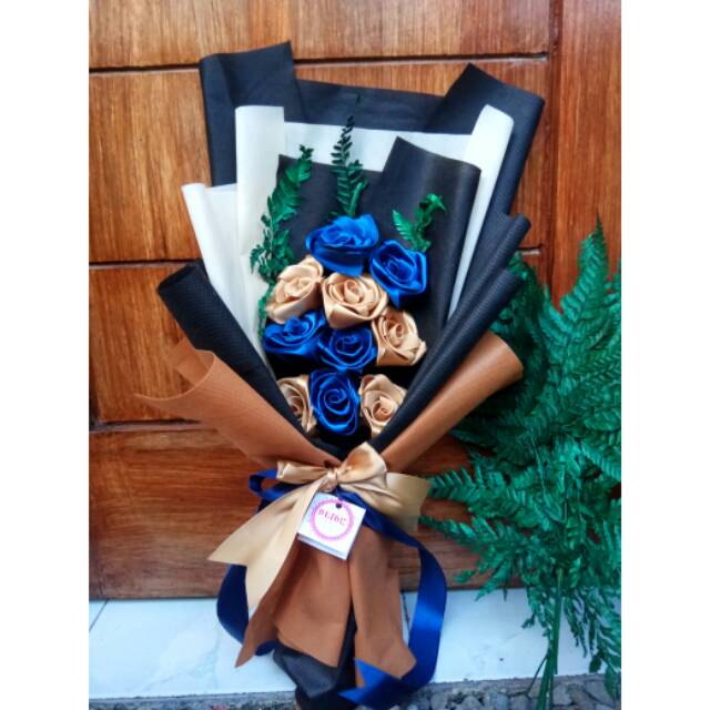 Jual BUNGA WISUDA/ BUKET WISUDA/BUNGA KERTAS/BUNGA SATIN/BUNGA WISUDA ...