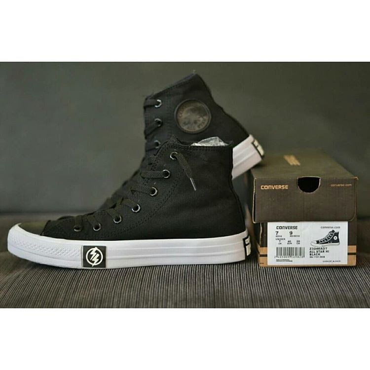 Jual CONVERSE CT UNDEFEATED HIGH | Shopee Indonesia